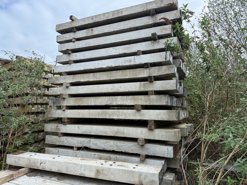 Concrete Railway Sleepers - 10 upto 11ft - KJ Bownes